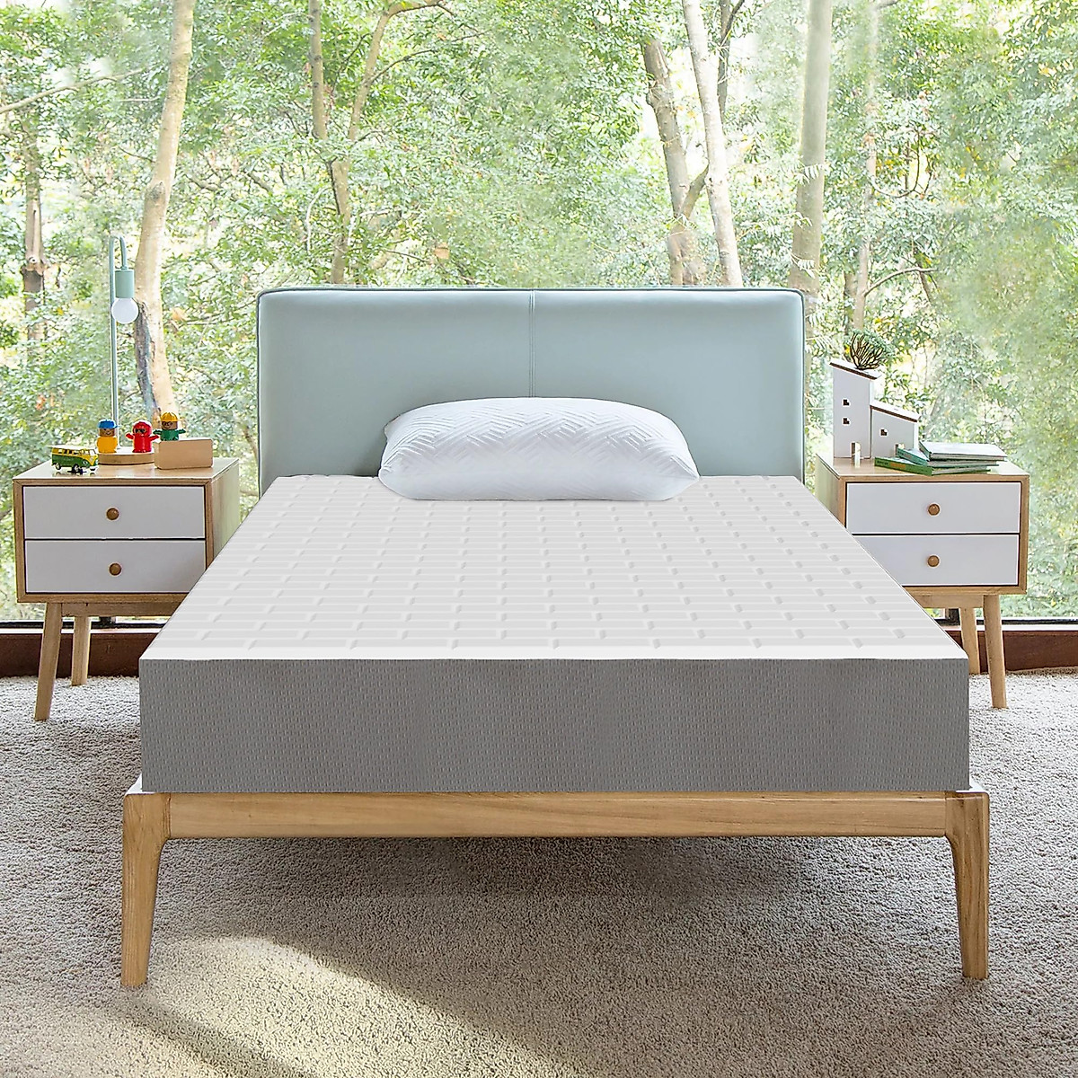 Greaton, 7-Inch Medium Firm High Density Foam Mattress, Comfortable Mattress for Cooler Sleep, Zippered and Washable Cover, Twin, White