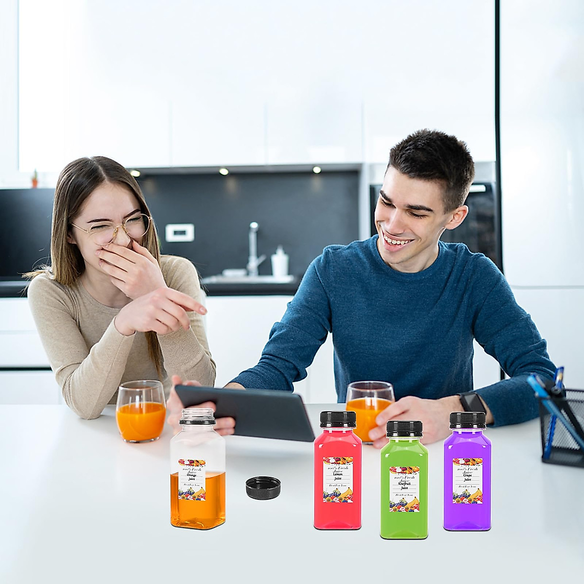 Prerrysurpasse 48pcs 8oz Empty Plastic Juice Bottles- Clear Homemade Juicing Drinks Containers with Black Tamper Proof Lids for Juicing, Smoothie,Drinking,Reusable Beverages Bottles