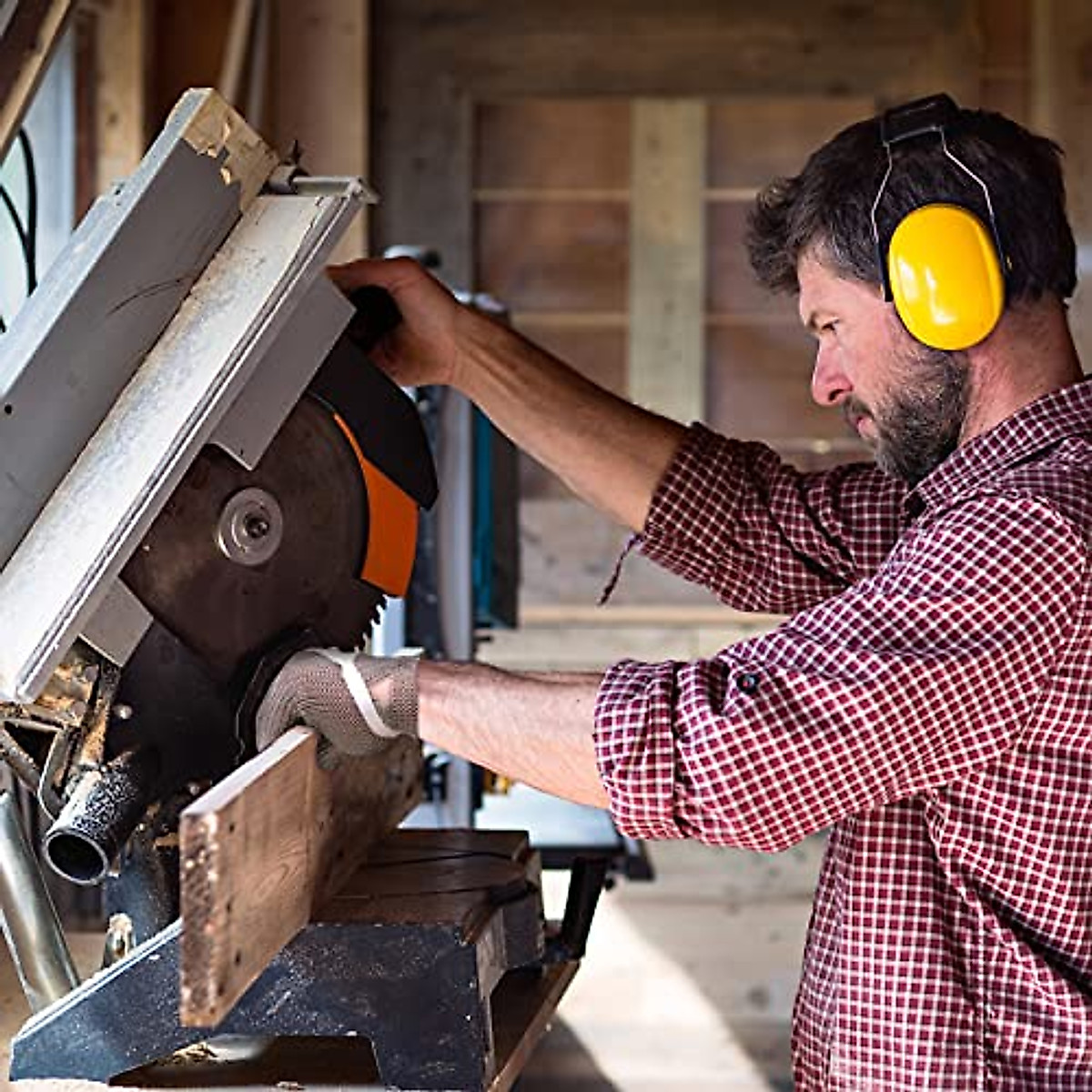 Caprihom Chainmail Glove Highest Level Cut Resistant Glove Food Grade Stainless Steel Metal Mesh Glove for Meat Cutting, Fishing, Oyster Shucking (L -1PCS)