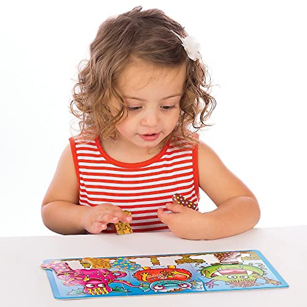 ORCHARD TOYS Moose Smelly Socks Game. Find Matching Pairs of Socks for Your Monsters! for Ages 3-6 and 2-4 Players