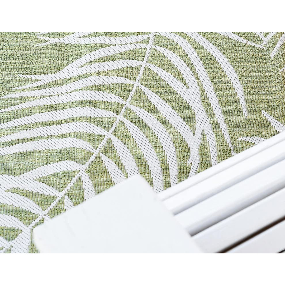 Unique Loom Outdoor Botanical Collection Area Rug - Palm (9' x 12' Rectangle, Green/ Ivory)