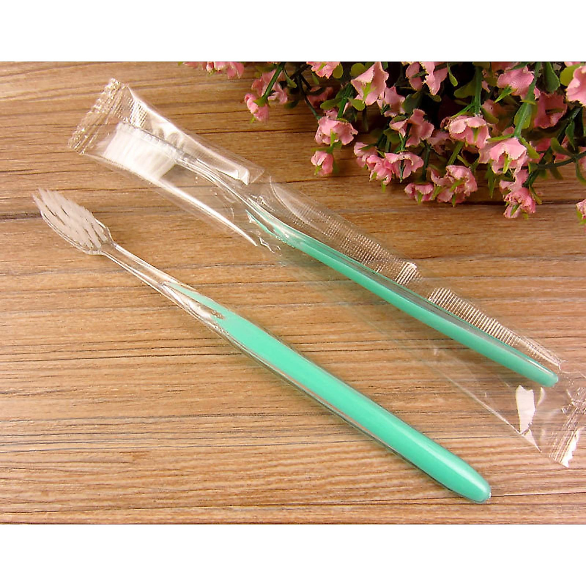 FKYzixeh (100 Pack) Bulk Toothbrushes Individually Wrapped, Disposable Toothbrush for Hotel, Travel and Homeless, Lightweight Soft Bristle Toothbrush