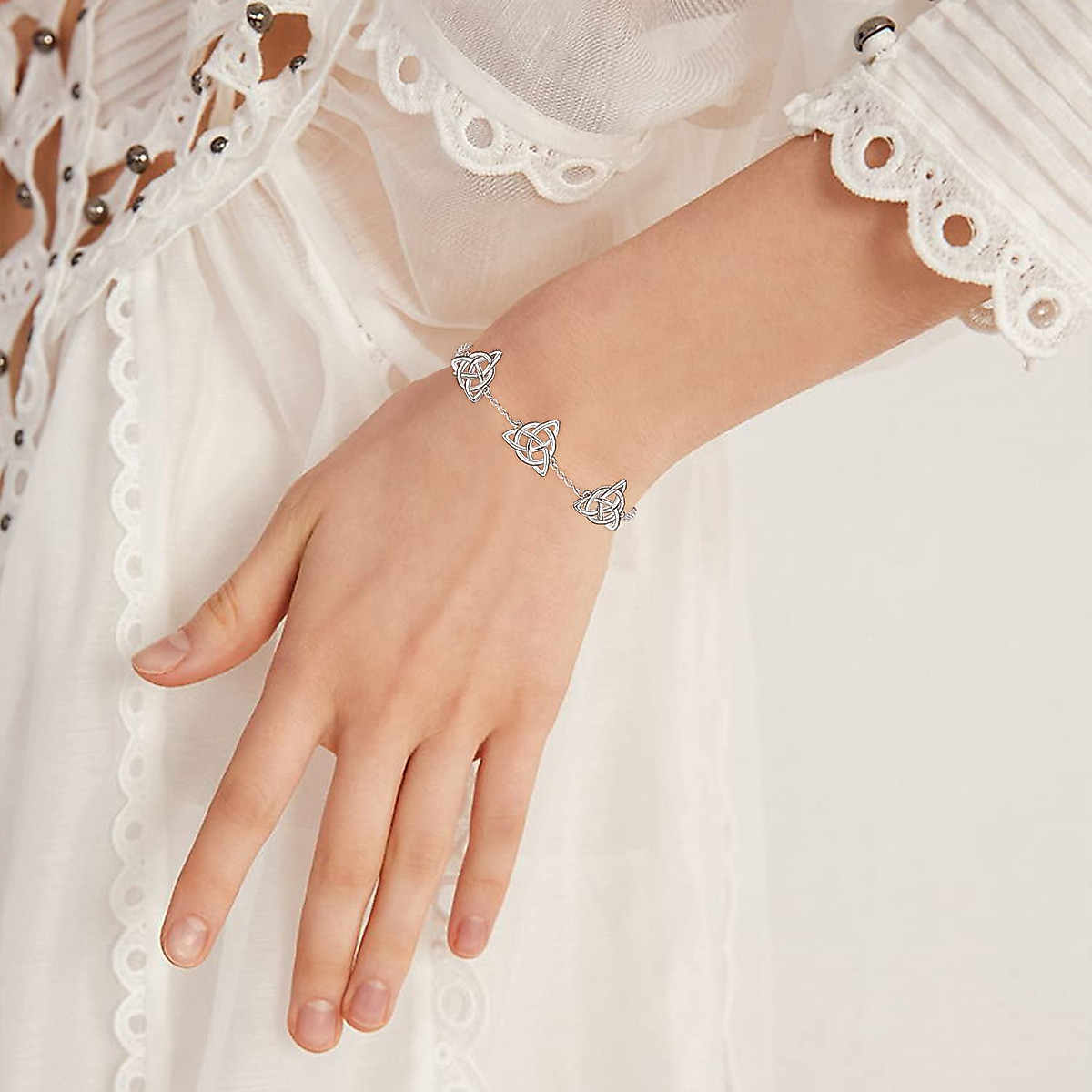 Palpitate Irish Bracelet Trinity Celtic Knot Bracelet 925 Sterling Silver Celtic Bracelets Irish jewelry Gifts for Women