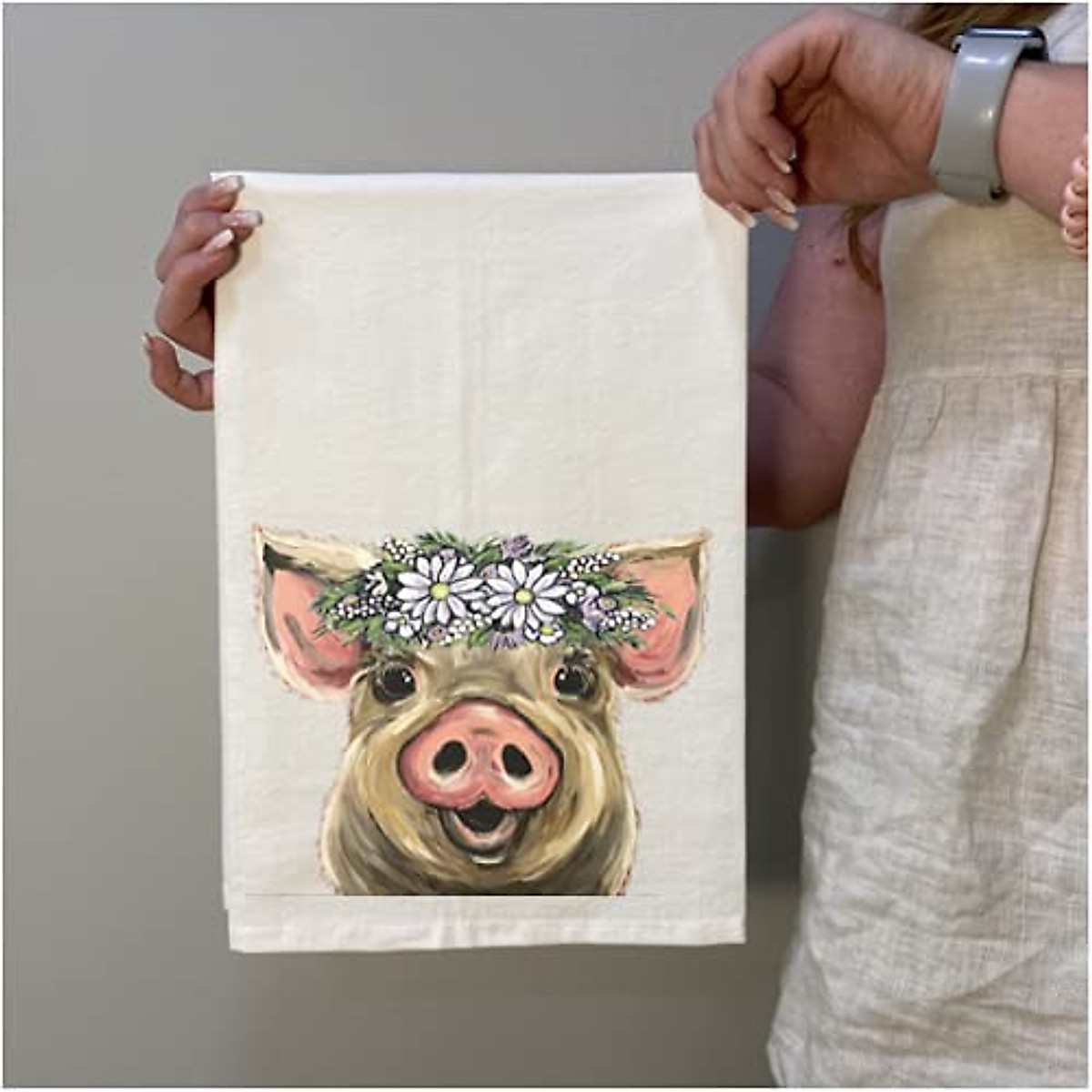 Pig Tea Towel - Pig Flour Sack Towel - Farmhouse Kitchen Decor - Pig Lover Gifts - Pig Gifts For Mom - Pig Lover Gifts - Handmade Daisy Farm Decor