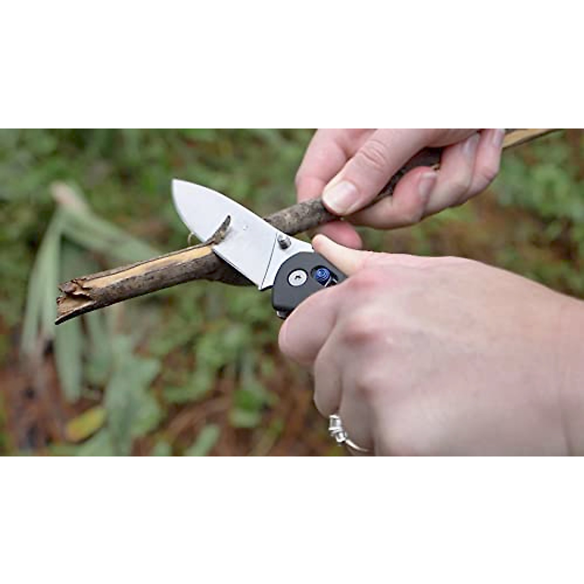 Camillus ROVAX 7.6-Inch Folding Knife, Pocket Knife with CUDA-Lock and GFN Handle, Black