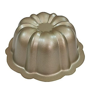 Mantouxixi 4 Pack Gold Color Mini Bundt Cake Pan, 4 Inch Nonstick Fluted Tube Cake Pans, Oven Baking Mold Metal Round Pumpkin Shaped Cake Mould for Bundtlet Bavarois Cupcake Muffin Brownie Pudding
