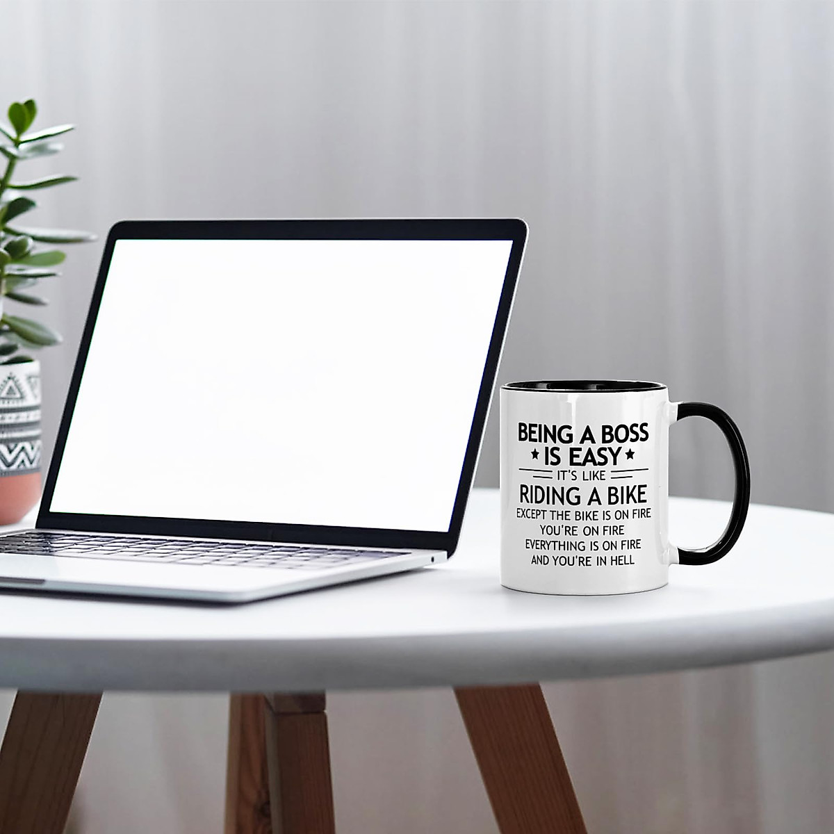 YHRJWN Boss Day Gifts, Bosses Day Gifts for Women Men, Bosses Day Gifts for Men, Boss Gifts, Boss Lady Gifts for Women, Christmas Birthday Thank You Gifts for Boss, Boss Mug, 11 Oz