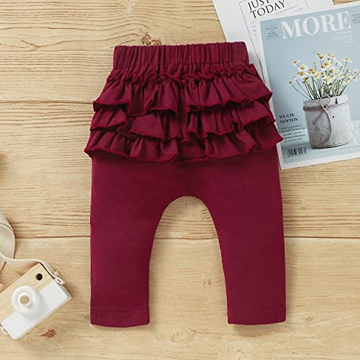 Dimoybabe Baby Girl Clothes Infant Outfits Set 3 Pieces Long Sleeve Sweatshirt Love Heart + Ruffle Pants + Headband 3-6 Months, Red