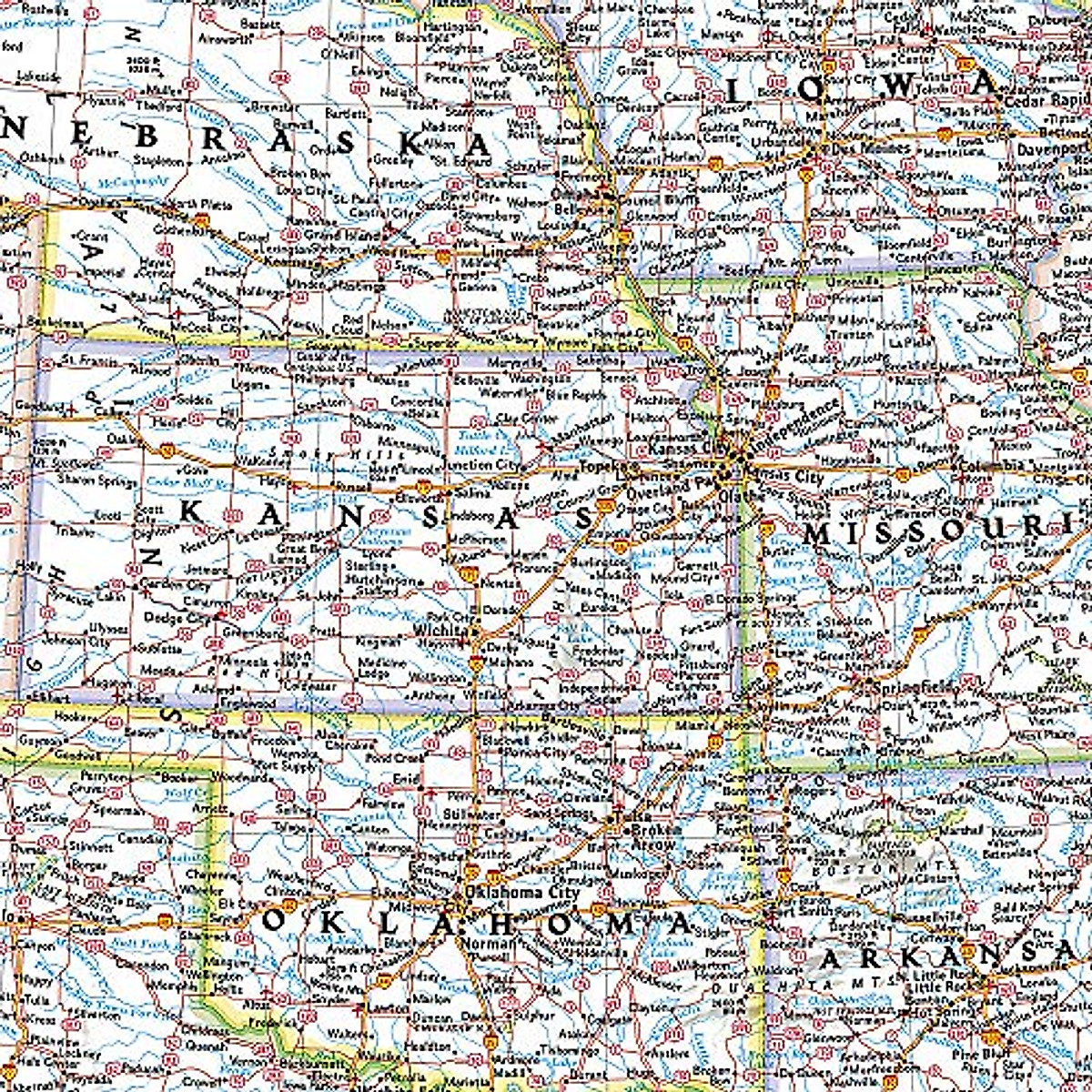 National Geographic United States Wall Map - Classic - Laminated (Poster Size: 36 x 24 in) (National Geographic Reference Map)