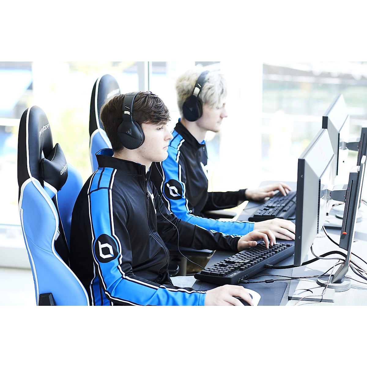 Turtle Beach Atlas One Gaming Headset - PC, PS4, Xbox One and Nintendo Switch, Black