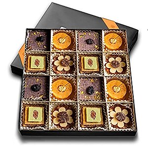 Laumière Gourmet Fruits - Superfood Parfait Collection - Square (16 Pcs) - Healthy Gift Basket - Dried Fruit Gift Basket - No Added Sugar - Gluten Free - Vegan Gift Basket - Dried Fruit and Nuts