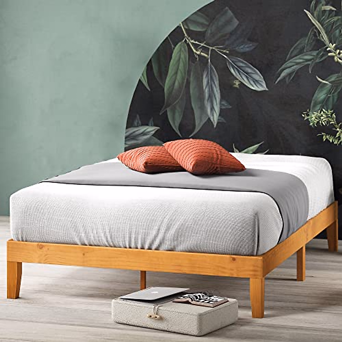 ZINUS Alexia Wood Platform Bed Frame, Solid Wood Foundation, No Box Spring Needed, Wood Slat Support, Easy Assembly, Rustic Pine, King