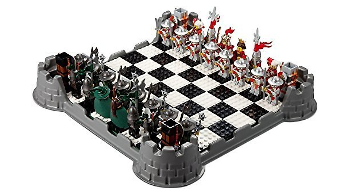 LEGO Kingdoms Chess Set - Play with Minifigures