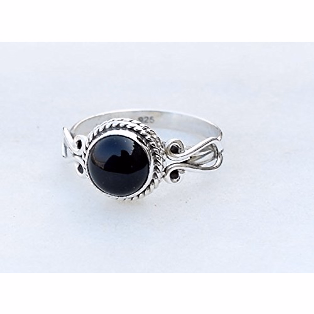 Black Onyx Stone Ring, Handmade 925 Sterling Silver Rings for Women Girls, Natural Gemstone Ring US size 9 Solitaire Ring, Round Stone Ring, Minimalist Birthstone Gift Jewelry for her