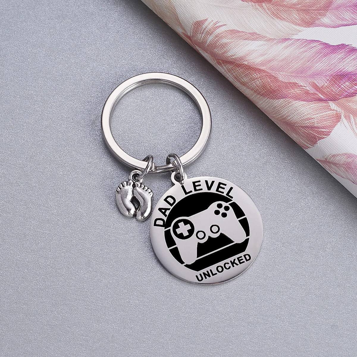New Expecting Dad First Time Father's Day, Daddy to be, Soon to be New Dad Announce Pregnancy, Dad Unlocked Key Chain with Baby Footprint Charm
