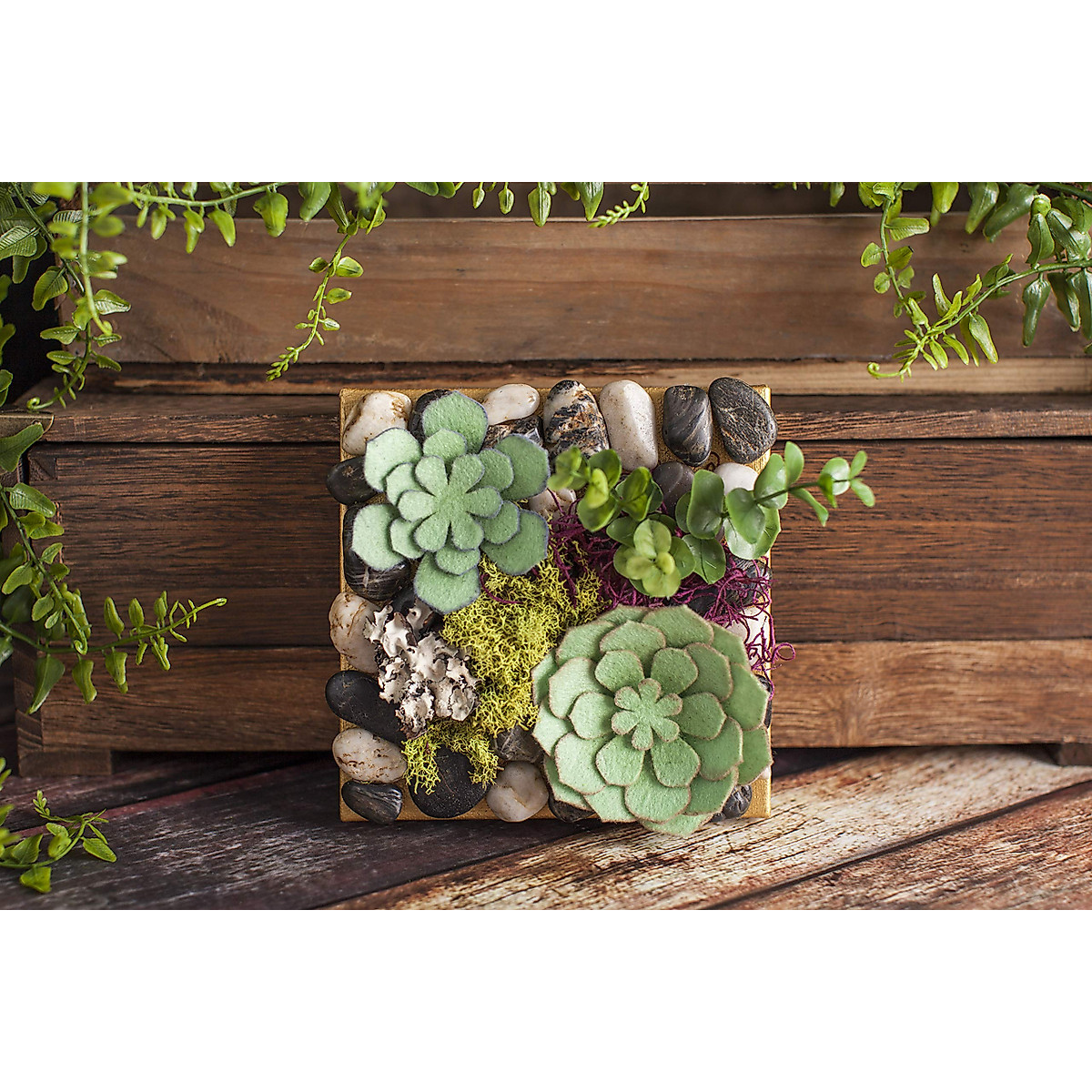 Cricut Deep-Point Blade + Housing, Cutting Blade with Deep Cut Housing, Cut Materials up to 1.5mm Thickness, For Personalized Crafts, Compatible With Cricut Maker and Explore Machines