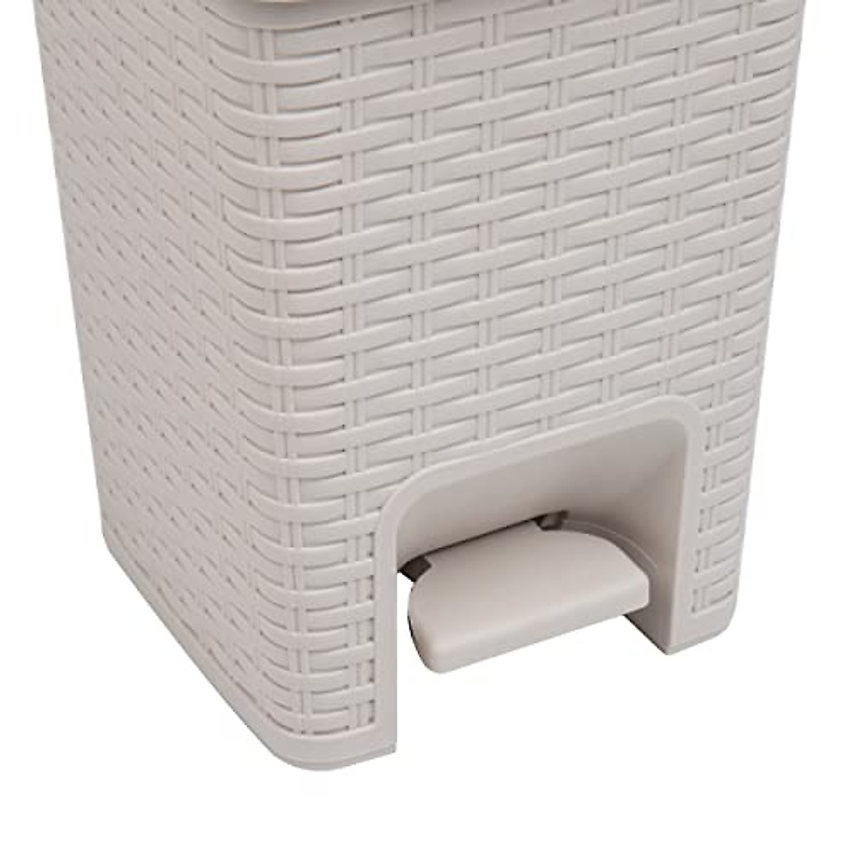 Mind Reader Basket Collection, Square Wastepaper Pedal Basket and Toilet Brush Set, Premium Wicker Design, 2 Piece Set, Bin is 7.75"L x 7.75"W x 11.25"H, Brush is 13"H, 7.75"L x 7.75"W x 11"H, Ivory