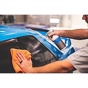 Koch-Chemie - Glass Cleaner - Effortlessly Removes Stubborn Dirt, Oil, Grease, Insects, and Residues; Ready-To-Use Streak-Free Formula; Gloss and Smoothness Additive; Fresh Fragrance (500 milliliters)