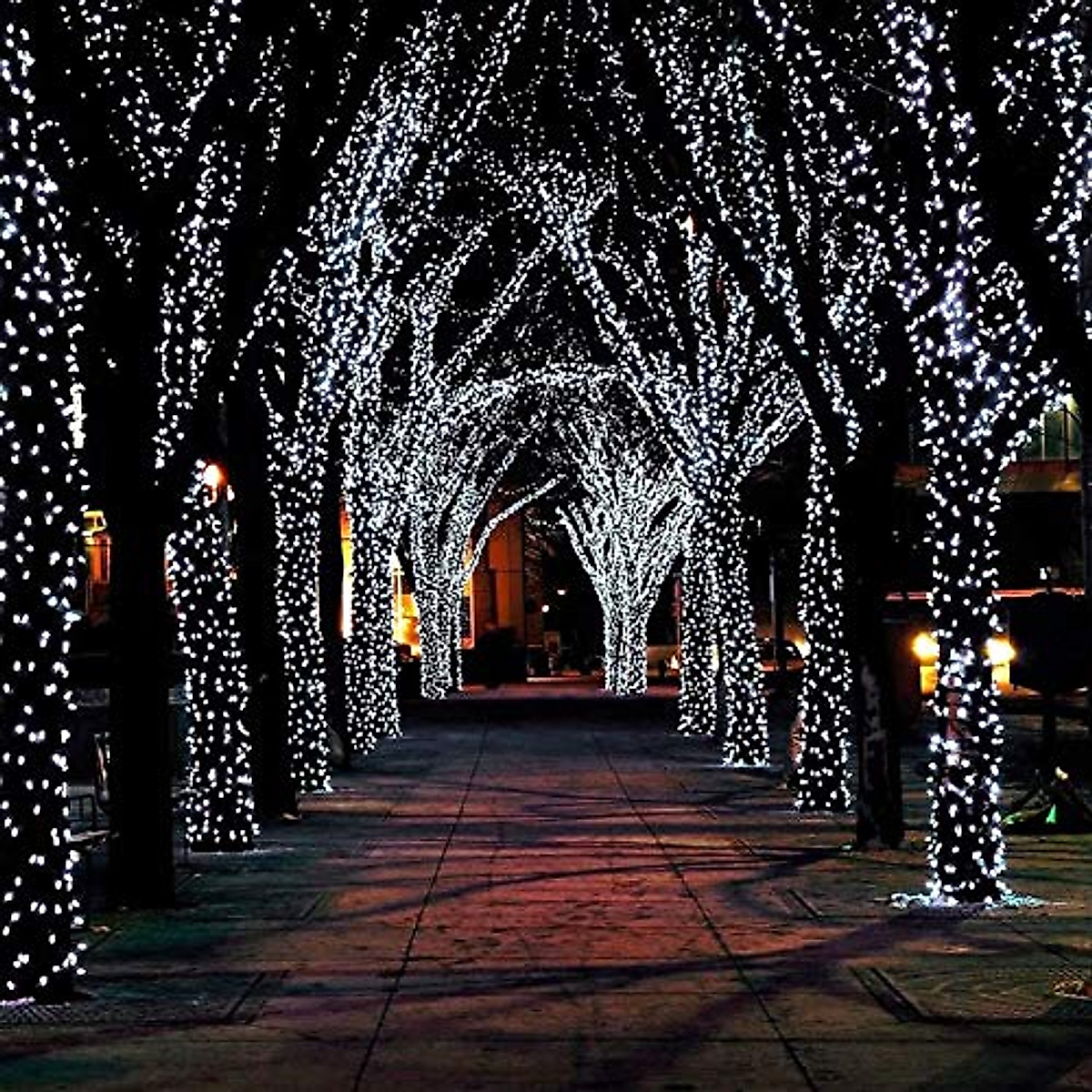 LIUPENGWEI Solar Lights Outdoor, 100LED~500LED Solar Garden Lights, 12M~52M Copper Wire Solar String Lights, Waterproof for Halloween, Christmas, Tree, Garden, Home, Wedding, Party Garden Ghost Light