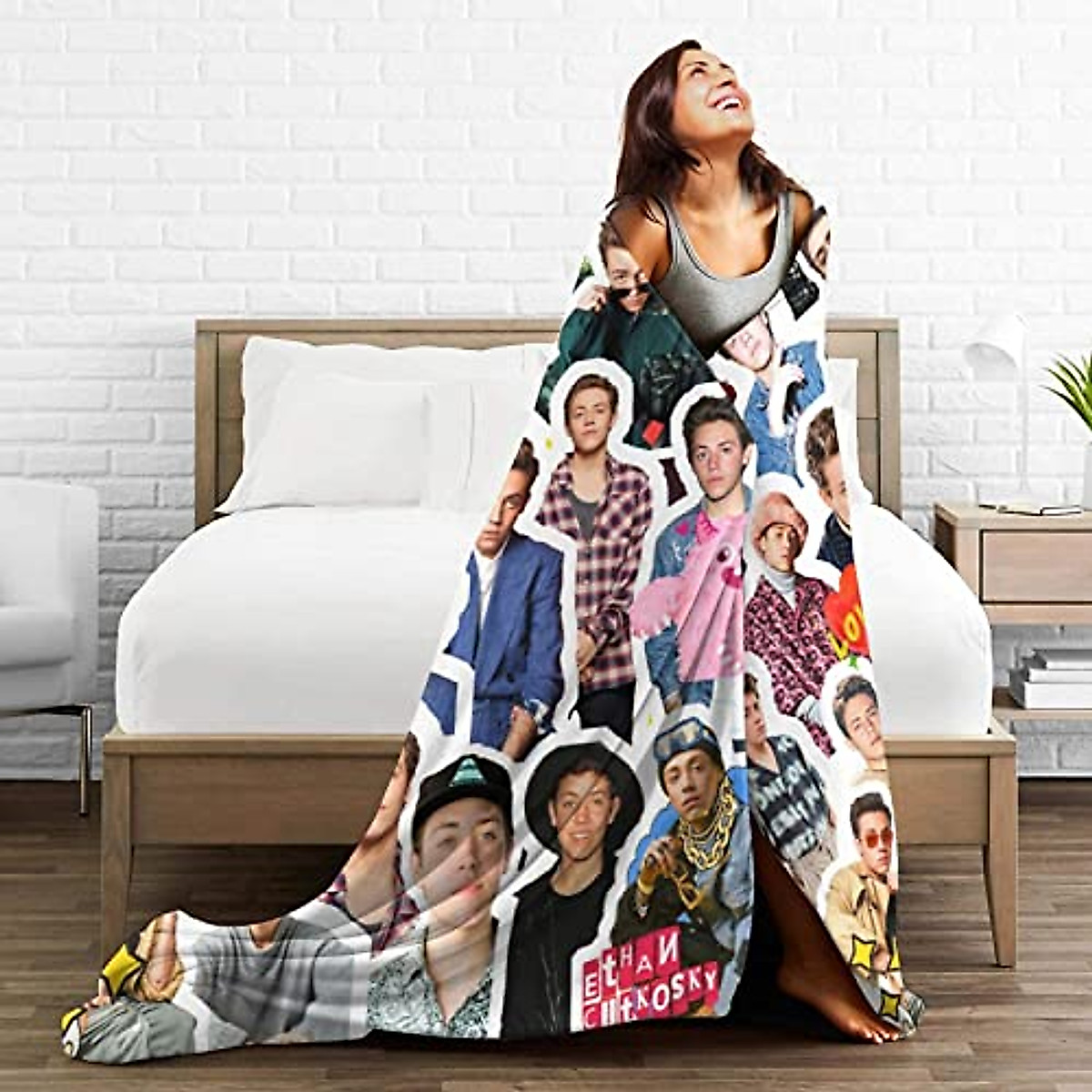 Blanket Ethan Cutkosky as Carl Gallagher Soft and Comfortable Warm Fleece Blanket for Sofa,Office Bed car Camp Couch Cozy Plush Throw Blankets Beach Blankets …