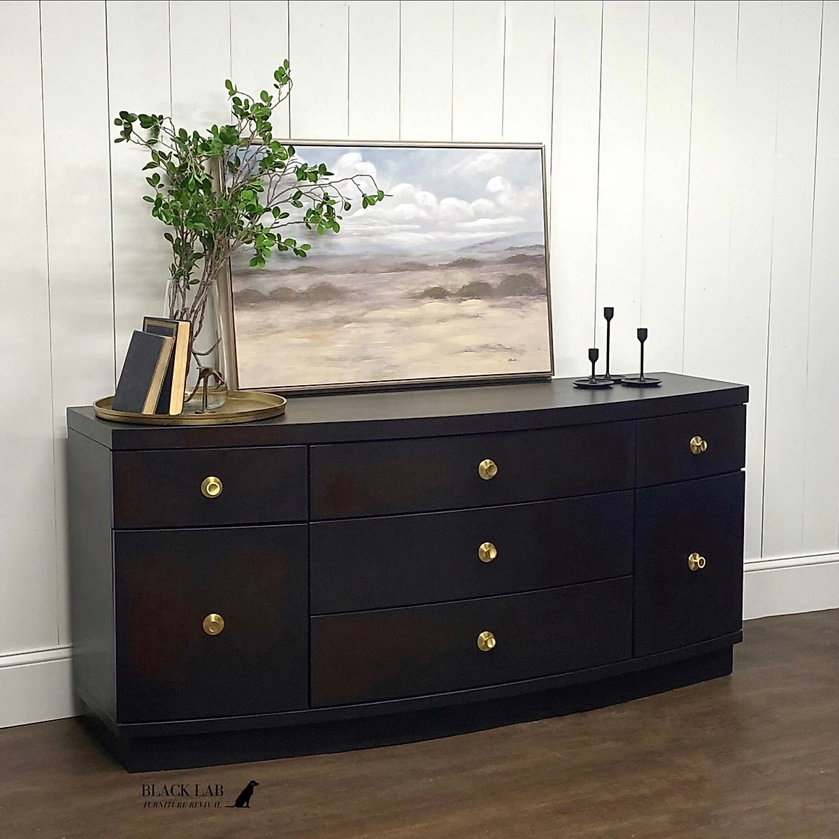 Dixie Belle Paint Company Chalk Finish Furniture Paint | Caviar (32oz) | Matte Black Chic Chalk Mineral DIY Furniture Paint