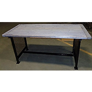 KITCHEN,DECK,OR GARDEN TABLE.