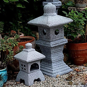 KOSHSH Japanese Garden Lantern Frost-Proof Cast Stone Pagoda Japanese Garden Lamp,Tachi-Gata Pagoda Garden Lantern Stone Effect Carving Garden Decoration Statue