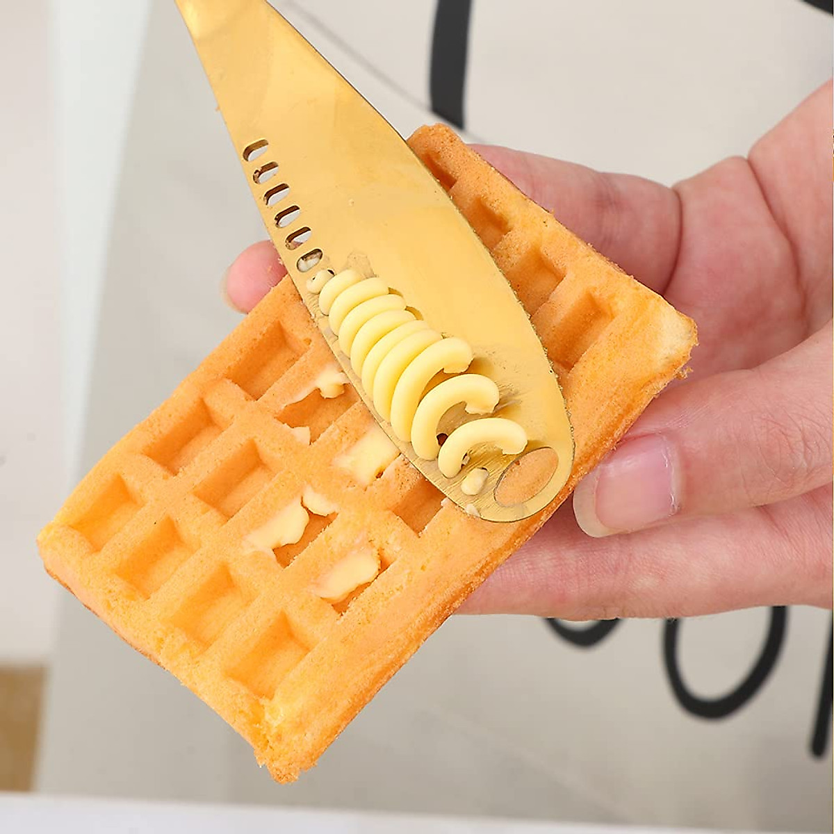 MINGYU Stainless Steel Butter Knives Colorful Peanut Butter Knife, Multifunction 3 in 1 Butter Spreader Knife With Holes Set of 4