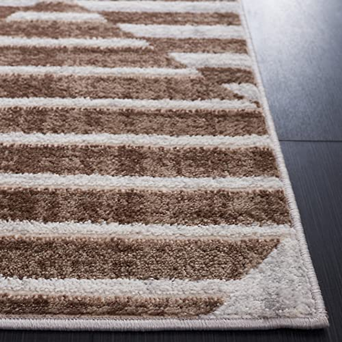 Safavieh Palma Collection 4'5" x 6'5" Beige/Light Grey PAM328A Mid-Century Modern Contemporary Geometric Stripe Non-Shedding Area Rug