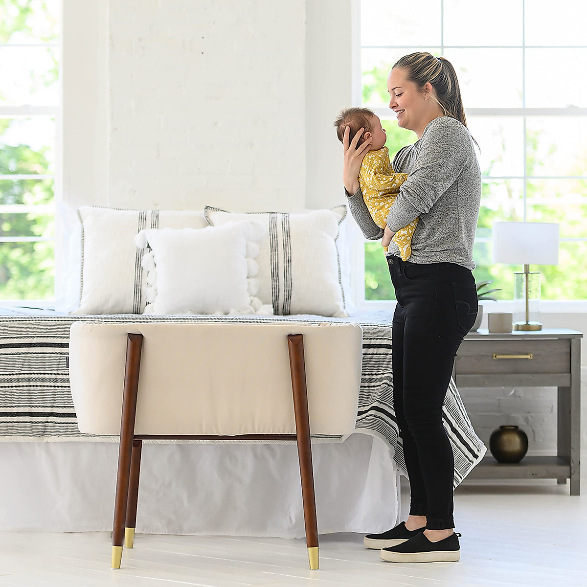 TruBliss Phoenix Baby Sova Bassinet - Portable Bassinet, Mid-Century Design, Extra Deep Walls for Safety, Includes 2 Fitted Sheets and Padded Mattress - Perfect for Newborns and Babies