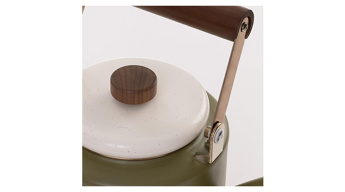 Barebones 2-Tone Enamel Teapot - Vintage Style & Durability