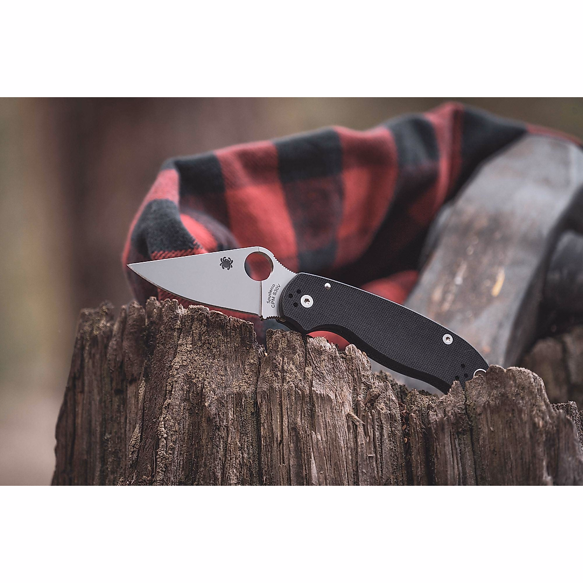 Spyderco Para 3 Camo Signature Folding Utility Pocket Knife with 2.95" Black CPM S45VN Blade and G-10 Handle - Everyday Carry - PlainEdge - C223GPCMOBK