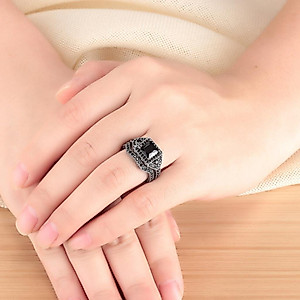 Castillna Black Cubic Zirconia CZ Simulated Diamond Princess Cut Solitaire Halo Bridal Engagement Wedding Rings Sets in Sterling Silver for Women