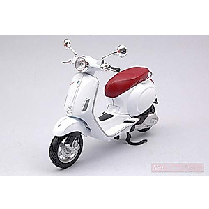 Maisto Scale Model Compatible with Vespa Primavera 150 White 1:12 MI32721W