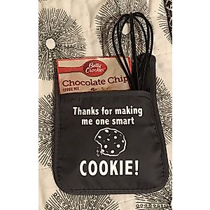 One Smart Cookie Teacher Gifts, HTV Potholder, Hostess Gifts, Oven Mitt, Christmas gift, Teacher appreciation gift, Baker gift, Vinyl potholder, End of Year Gift