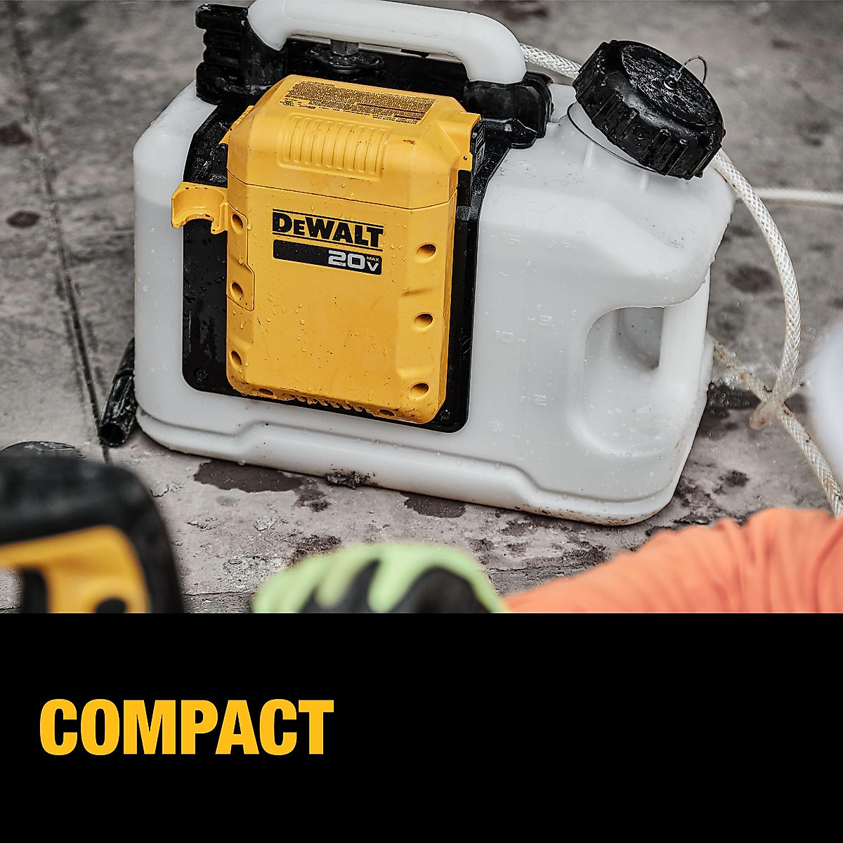 DEWALT 20V MAX Powered Portable Water Tank for Job Sites, 4 Gallons (15L), Bare Tool (DCE6820B)