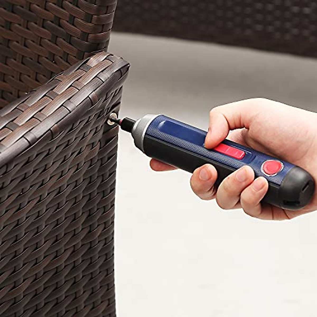 4V Cordless Electric Screwdriver with 4 Torques Small portable power screwdriver kit,2Ah Li-ion available for USB charging,with LED Work Light for the repair of appliances, furniture