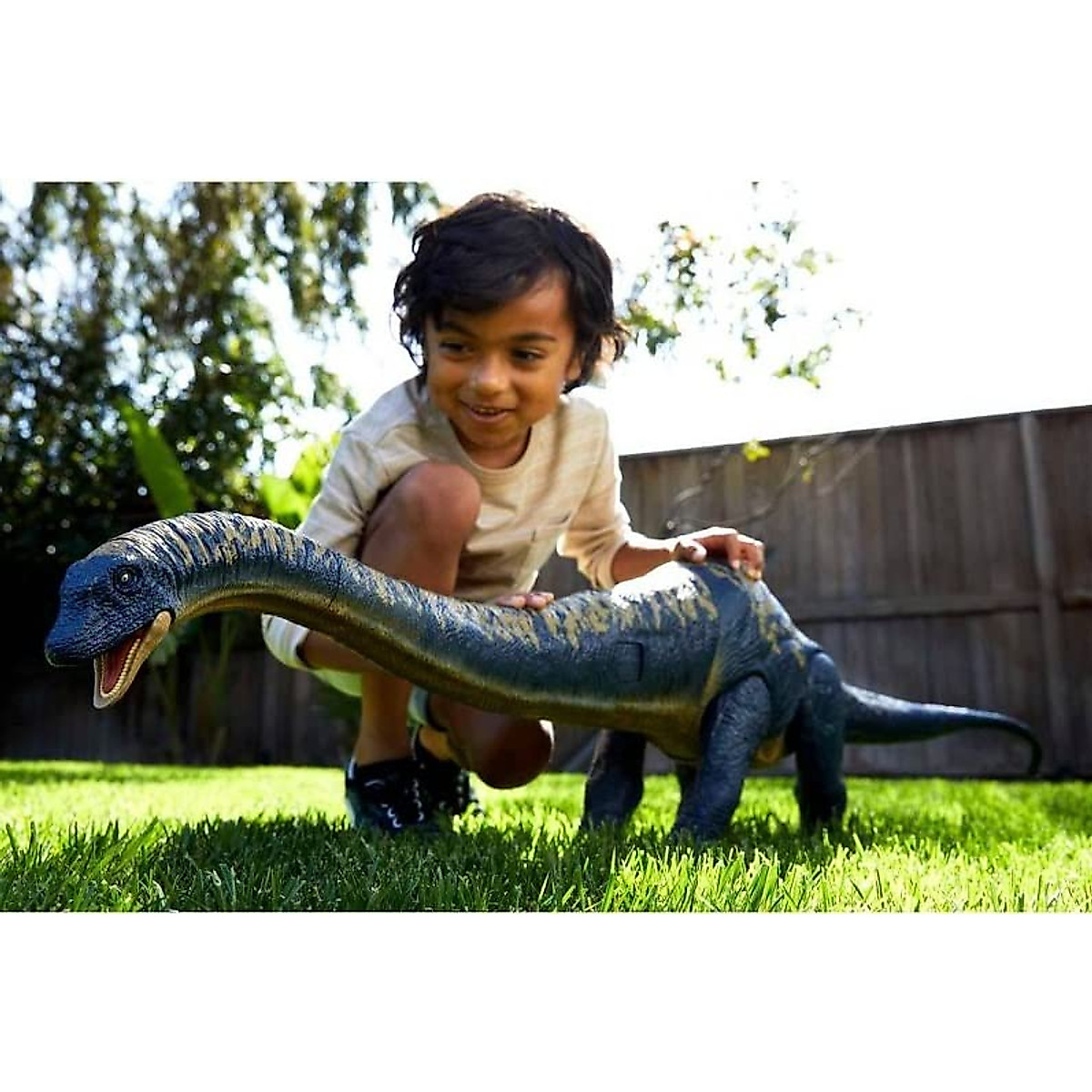 MAGNETOE Jurassic Dreadnoughtus Dinosaur Figure