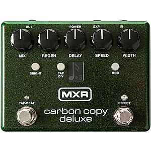 MXR M292 Carbon Copy Deluxe Analog Delay Pedal Bundle with 4 MXR Right Angle Patch Cables