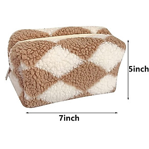 Checkered Makeup Bag, Checkered Plush Cosmetic Bag, Asthetic Plaid Handbags, Cute Zipper Large Travel Toiletry Bag, Soft Storage Pouch Pencil Case Fluffy Fuzzy Makeup Bag for Women Girls (Khaki)