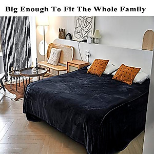 LaSyL Oversized King 120 x 120 Inches Blanket,10'x 10' Extra Large Soft Warm Flannel Fleece Thick Throw Blanket Plush Microfiber Fluffy Bedding Comforter for Couch/Bed/Sofa Outside Campaign Black