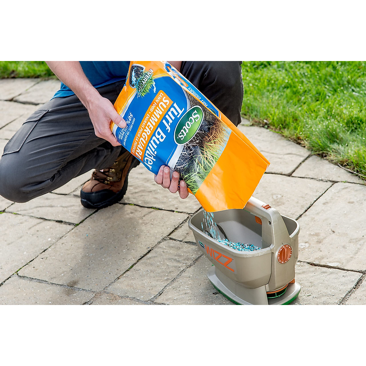 Scotts Wizz Battery Powered Fertilizer, Seed, and Ice Spreader