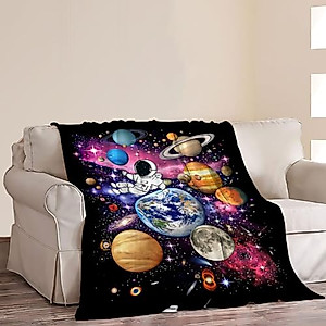 Space Blanket Galaxy Astronaut Throw Blankets Cozy Fleece Flannel Blanket Soft Warm Plush Lightweight Solar System Gifts Bedding for Boys Girls Teens Kids Adults for Couch Sofa Bed 40"X50"