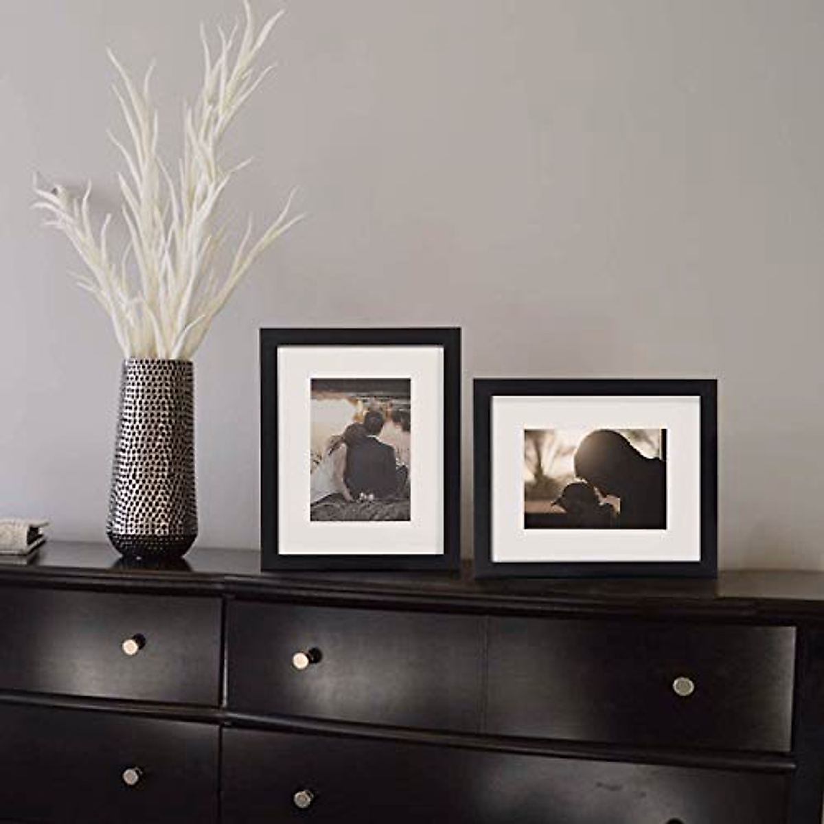 ZYUE 6x8 inch Picture Frame Made of Wood and High Definition Plexi Glass for Wall Mounting and Table Top Display Photo Frame Black