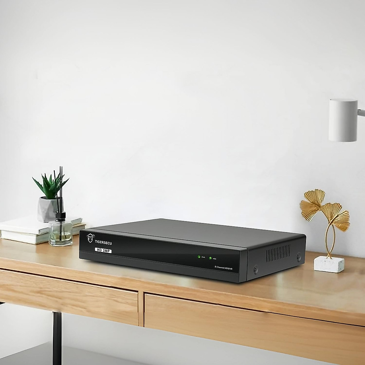 TIGERSECU Super HD 1080P 8-Channel Hybrid 5-in-1 DVR Security Recorder without Hard Drive, for Up to 5MP(12.5fps) TVI/AHD/CVI/Analog and IP Cameras (Cameras and Hard Drive Not Included) (Renewed)