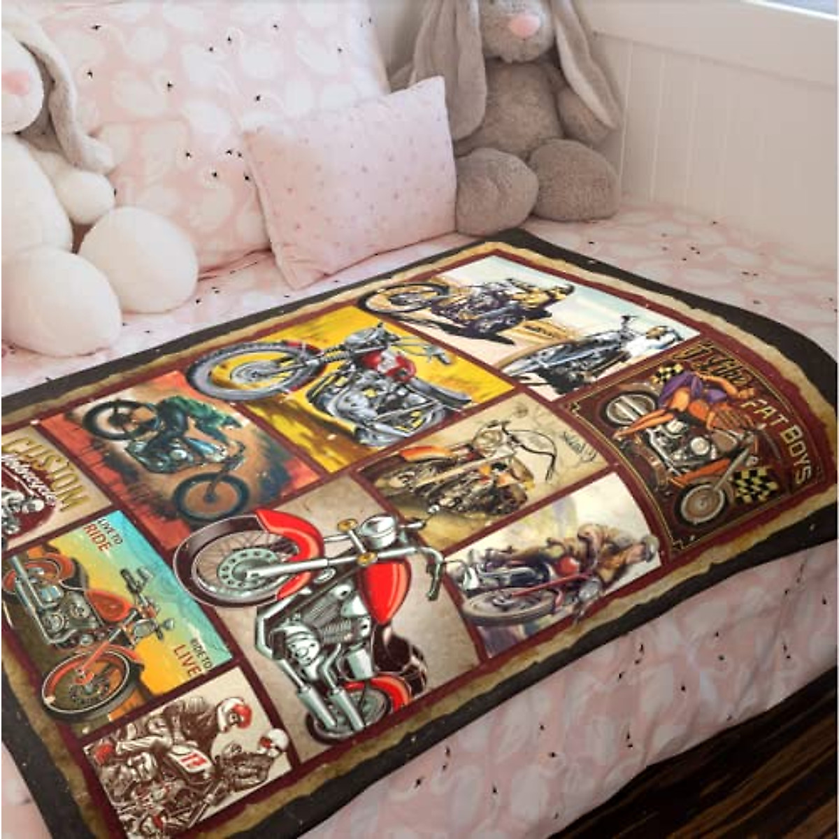 Retro Motorcycle Gift Ultra-Soft Throw Blanket 50"x40" Comfortable Gifts for Bed Sofa Dorm Decor Bedding Bedroom