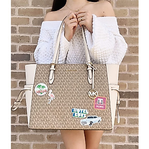 Michael Kors Gilly Large Jet Set Drawstring Top Zip Tote (Light Cream Multi MK)
