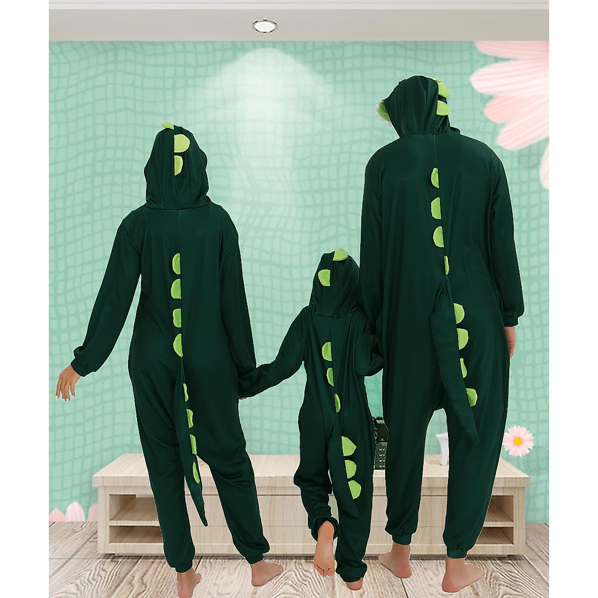 YEAXLUD Halloween Family Pajamas Set for Adult Women Men Skeleton Matching Spooky Pjs for Couples Pajama