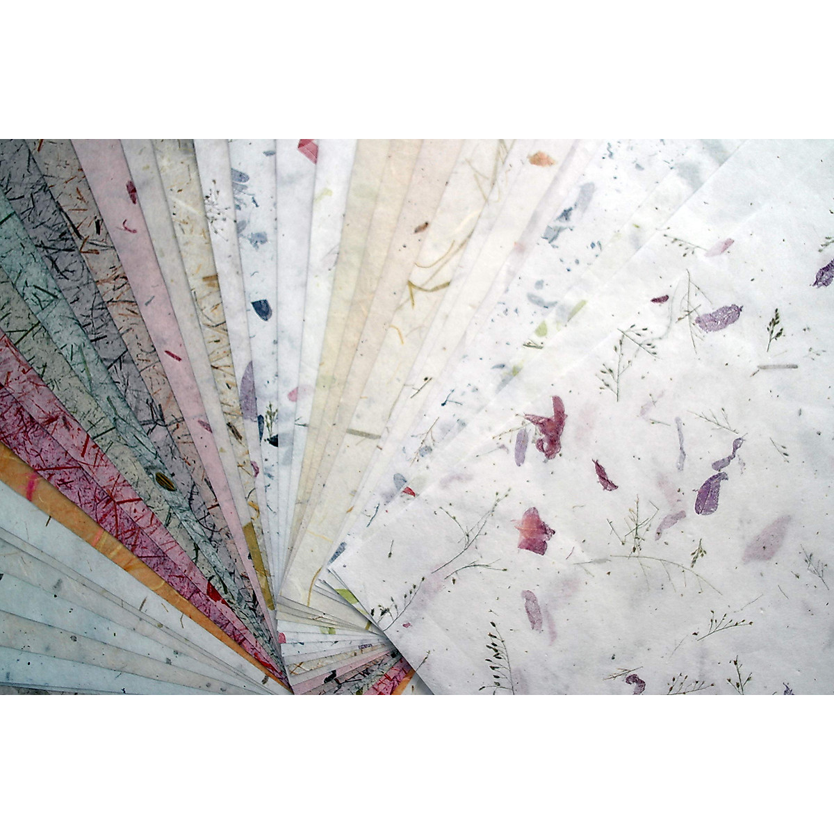 50 Sheets 8.5 x 11 Thin Mulberry Paper Sheets Handmade Art Tissue Washi Paper Design Craft Art Origami Suppliers Card Making (Tamarind Leaves,Onion,Banana Tree Fiber,Rice Straw etc.)