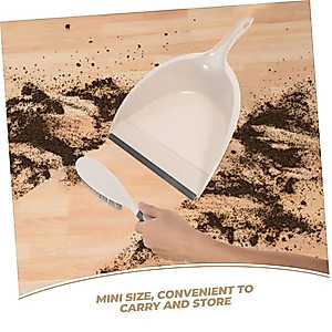 MUCKLILY 1 Set Broom Dustpan Broomstick Hand Held Broom Mini Dustpan and Brush Mini Dust Pan and Brush Portable Broom Household Brooms Handheld Broom and Dustpan Mini Hand Broom Pan Plastic